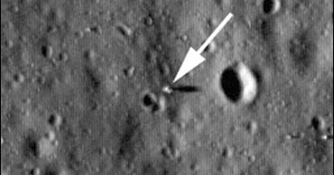 nasa-pics-show-apollo-leftovers-on-moon-cbs-news