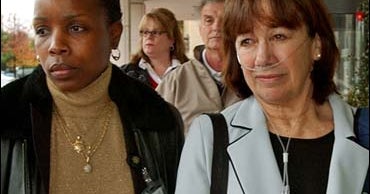 Cold Reception For Scott's Mother - CBS News