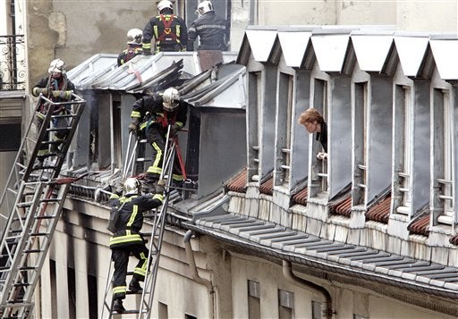Deadly Paris Hotel Fire - CBS News