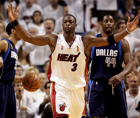 2006 NBA Finals Game 4 - CBS News