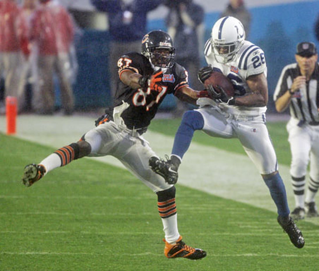 Super Bowl XLI - Photo 1 - CBS News