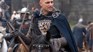 "Robin Hood" Star Strong is Good at Being Bad - CBS News