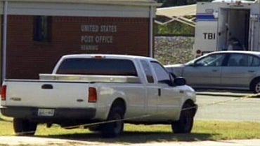 Two Dead in Tenn. Post Office Shooting - CBS News