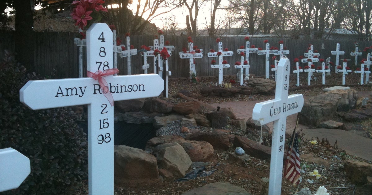 Michael Wayne Hall Executed in Texas for 1998 Torture-Slaying of ...