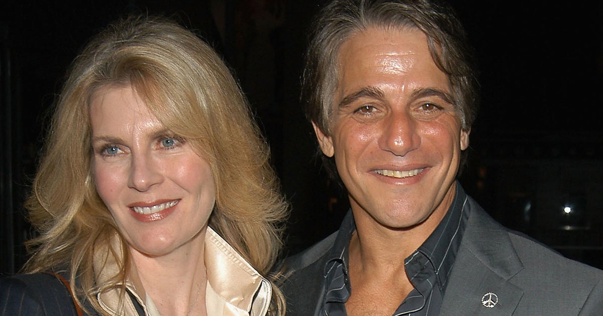 Tony Danza files for divorce - CBS News