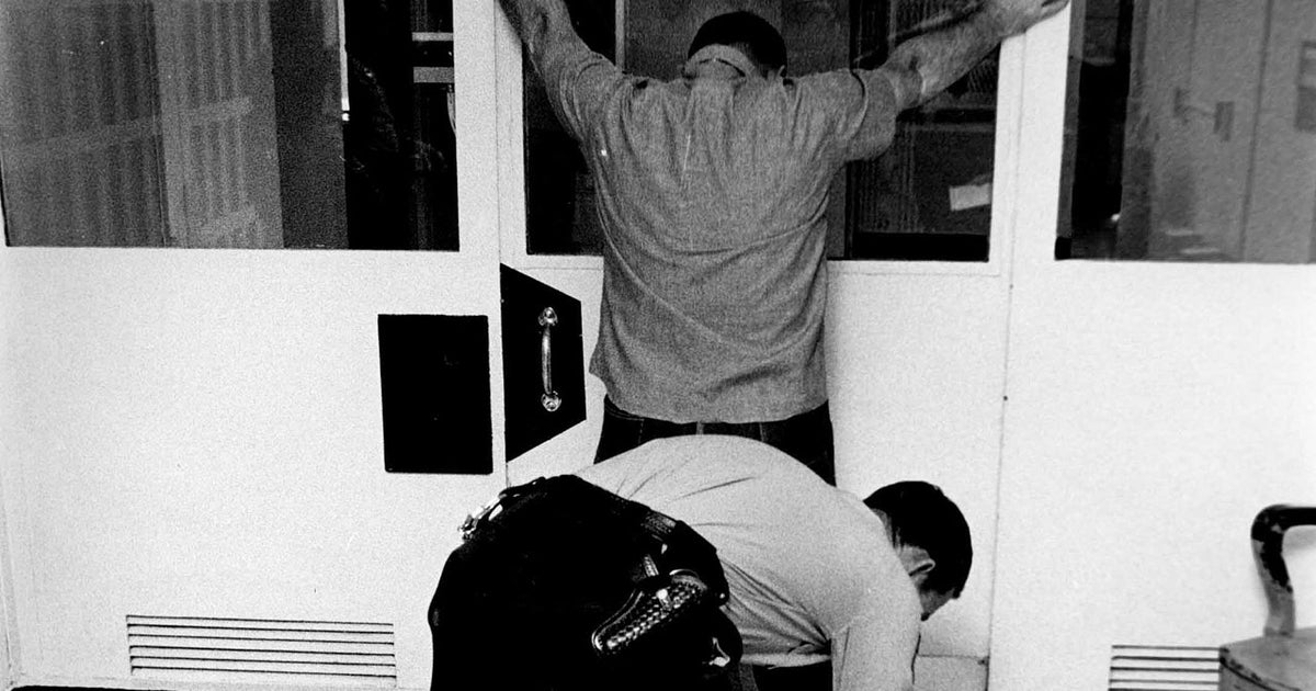 James Earl Ray's forgotten photographer - CBS News