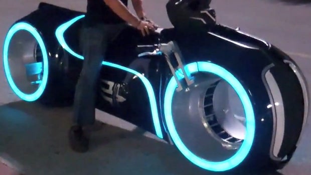 A real-life Tron Lightcycle - CBS News