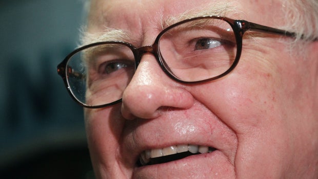 Warren Buffett Challenges Rupert Murdoch To Release Tax Returns CBS News warren-buffett-challenges-rupert-murdoch-to-release-tax-returns-cbs-news