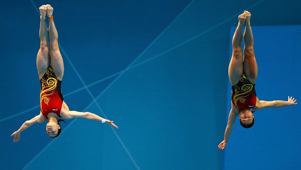 Olympics: China, U.S. medal in synchronized diving - CBS News