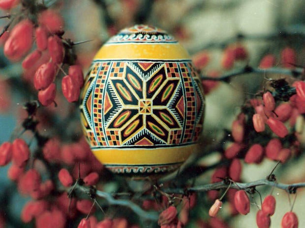 Ukrainian Easter eggs - CBS News