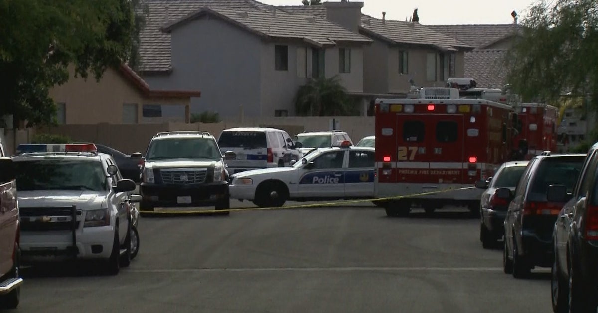 Police: 5 adults found dead inside Phoenix home after standoff - CBS News