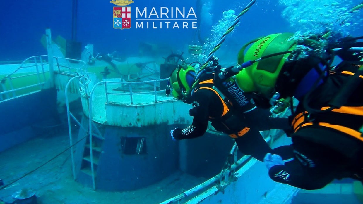 migrant-ship-that-sank-recovered-from-mediterranean-by-italian-navy