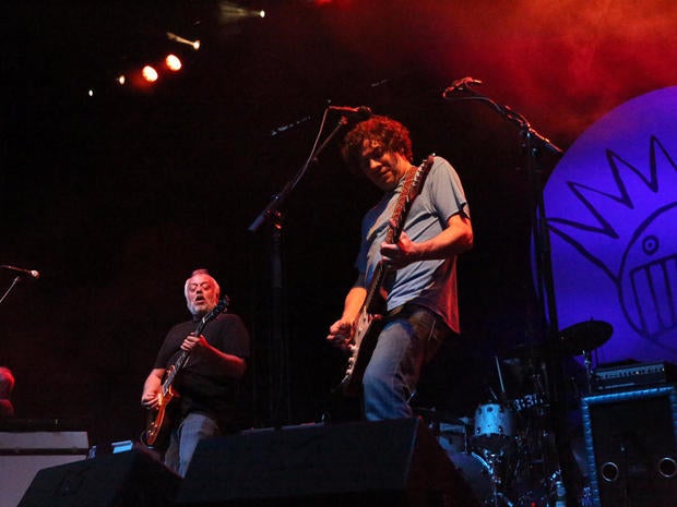 Libations - Chicago's punk/rock Riot Fest - Pictures - CBS News