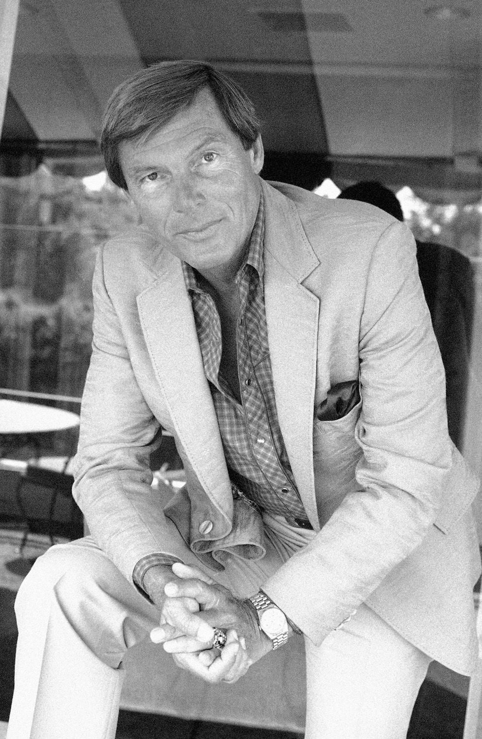 Adam West 1928-2017 - CBS News