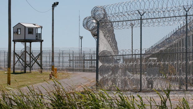 Inmates take guards hostage in Oklahoma prison riot, officials say ...