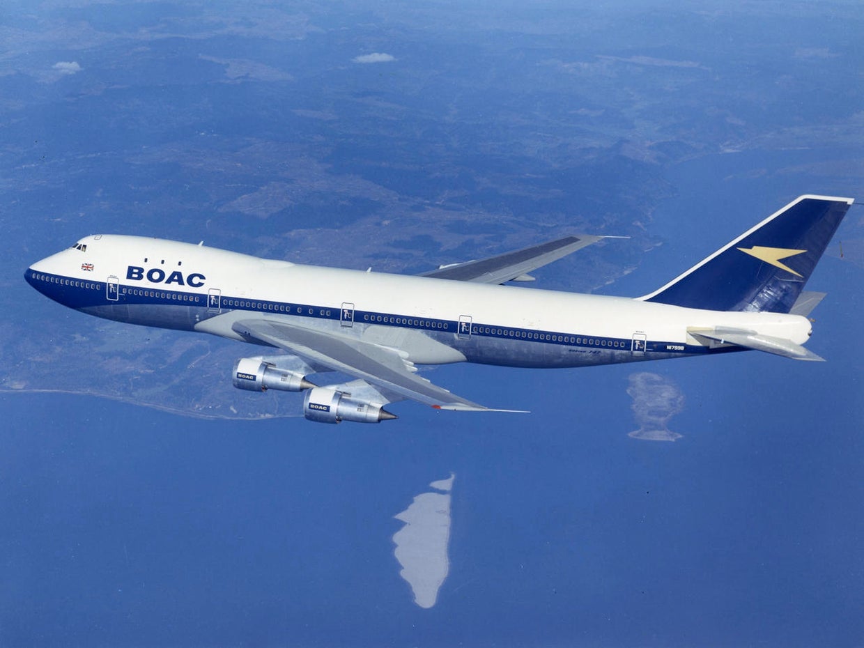 Boeing's 747, the "queen of the skies" - CBS News
