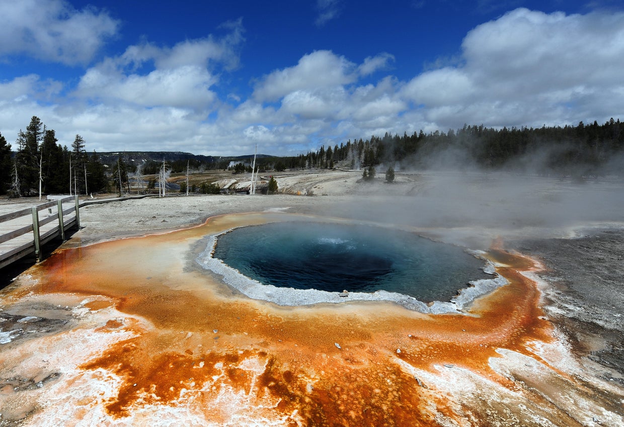 12 U.S. states where you could live near an active volcano