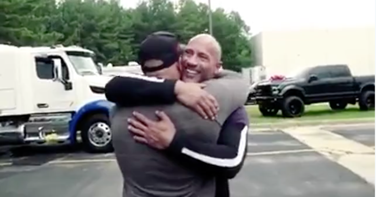 Dwayne "The Rock" Johnson surprises stunt double Tanoai Reed with ...