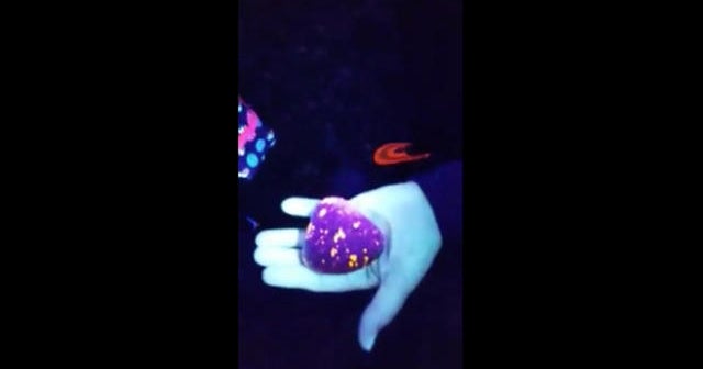 Michigan man discovers new glowing rocks on beach - CBS News