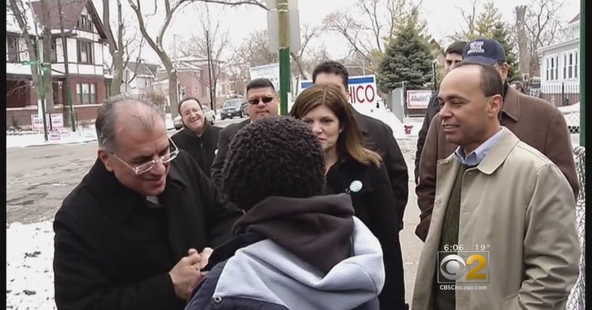 Fact Checking Ads: Gery Chico's Success Record - CBS Chicago