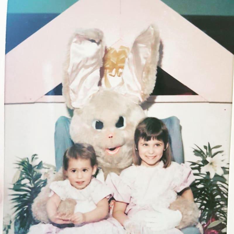 Awkward Easter bunny photos from family Easter pictures