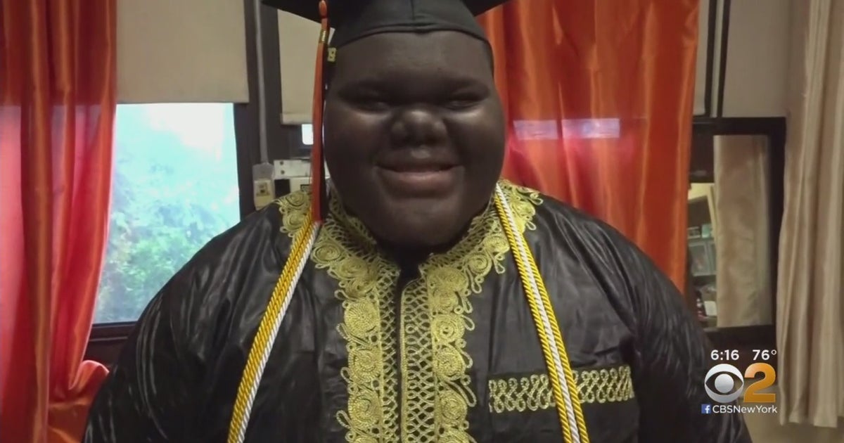 Once-Homeless Student Accepted To 18 Colleges Given Custom Suit To Wear ...