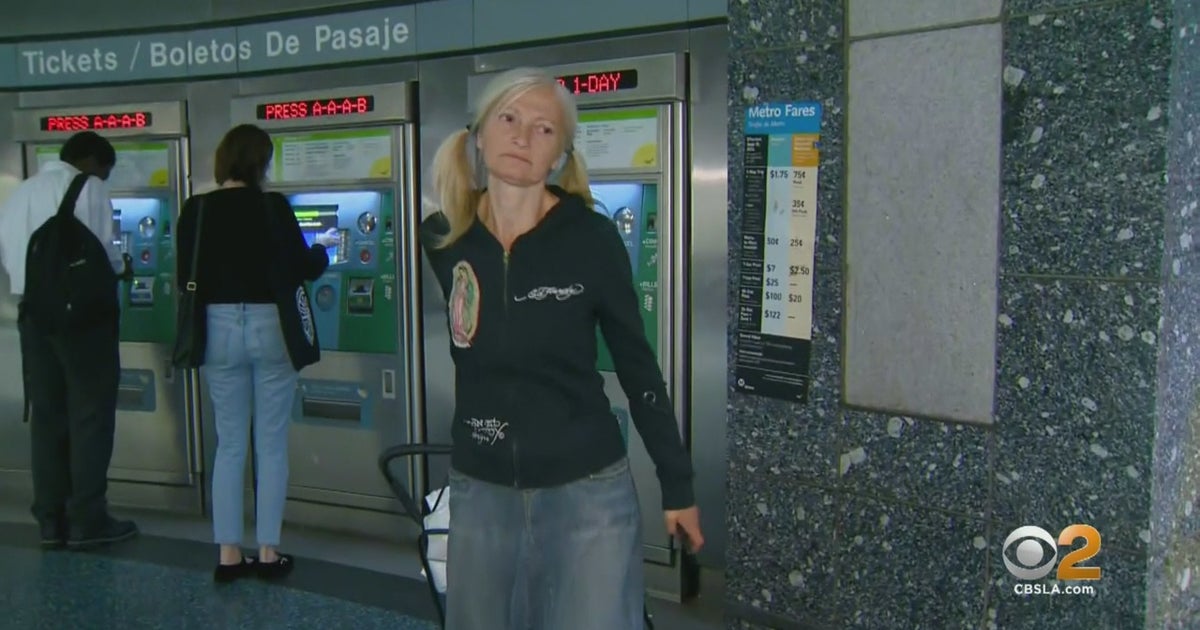 From Russia To The US: Subway Singer Tells Her Own Story - CBS Los Angeles