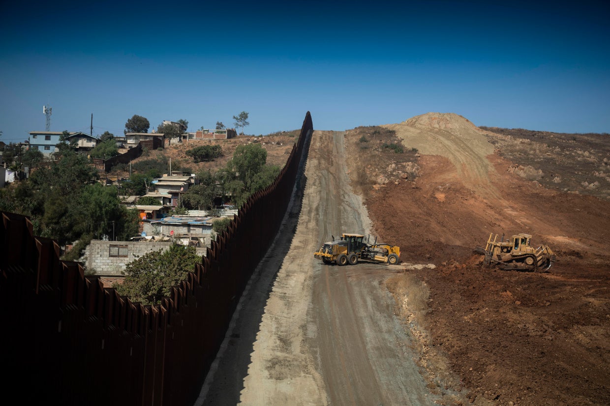 Trump border wall: What it really looks like