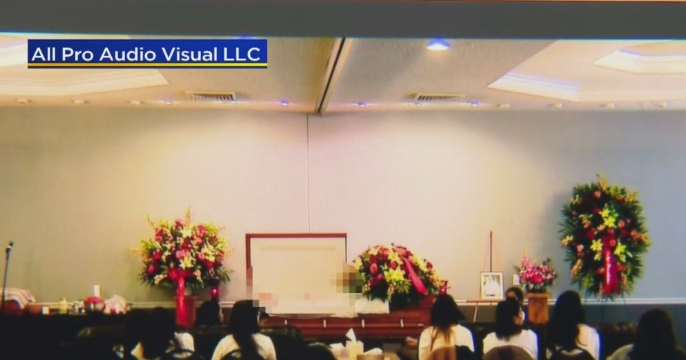 Conducting A Virtual Funeral During The Coronavirus Crisis - CBS Chicago