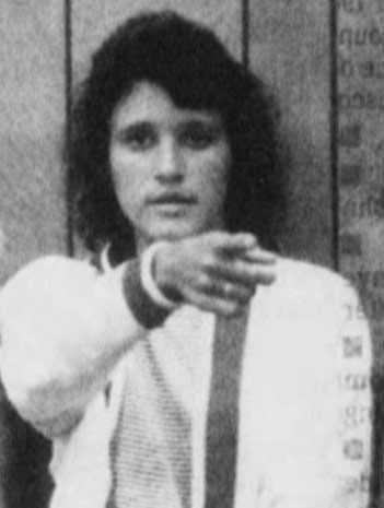 Kim Hallock's Instagram, Twitter & Facebook on IDCrawl