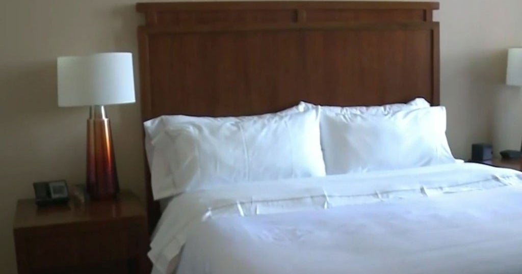 Investigation Finds Some NYC Hotels Fail To Adequately Clean Rooms ...