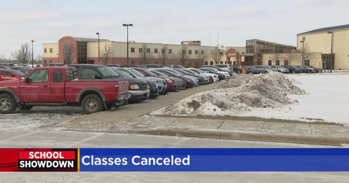Plainfield School District 202 Cancels Monday Classes Due To COVID Spike Causing Shortage Of Bus ...