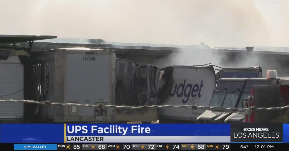 Explosion, fire burns UPS facility in Lancaster - CBS Los Angeles
